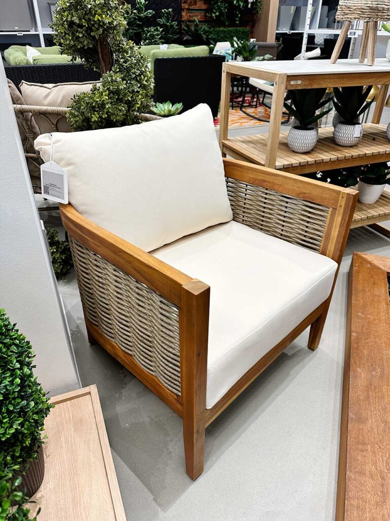 Tour Wayfair's Chicago Store (Decor Galore) | House Of Hipsters