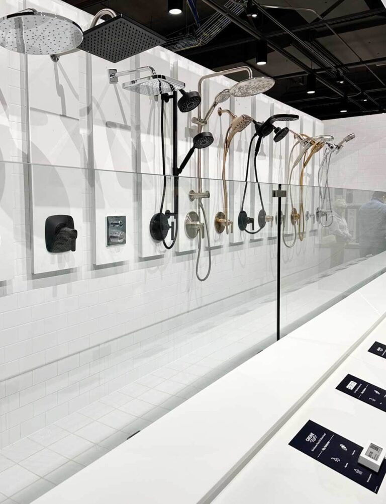 Tour Wayfair's Chicago Store (Decor Galore) | House Of Hipsters