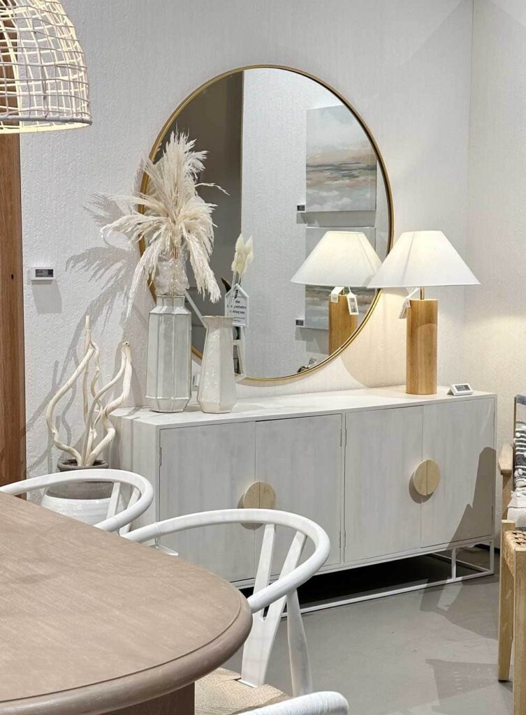 Tour Wayfair's Chicago Store (Decor Galore) | House Of Hipsters