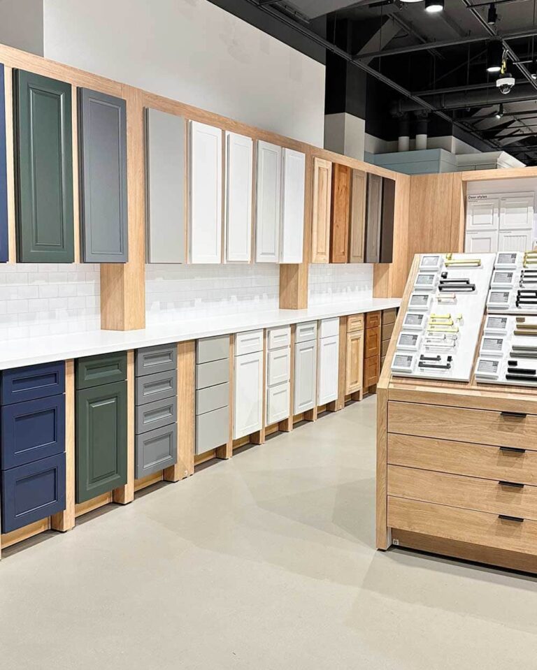 Tour Wayfair's Chicago Store (Decor Galore) | House Of Hipsters