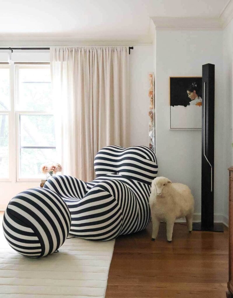 Tour Wayfair's Chicago Store (Decor Galore) | House Of Hipsters